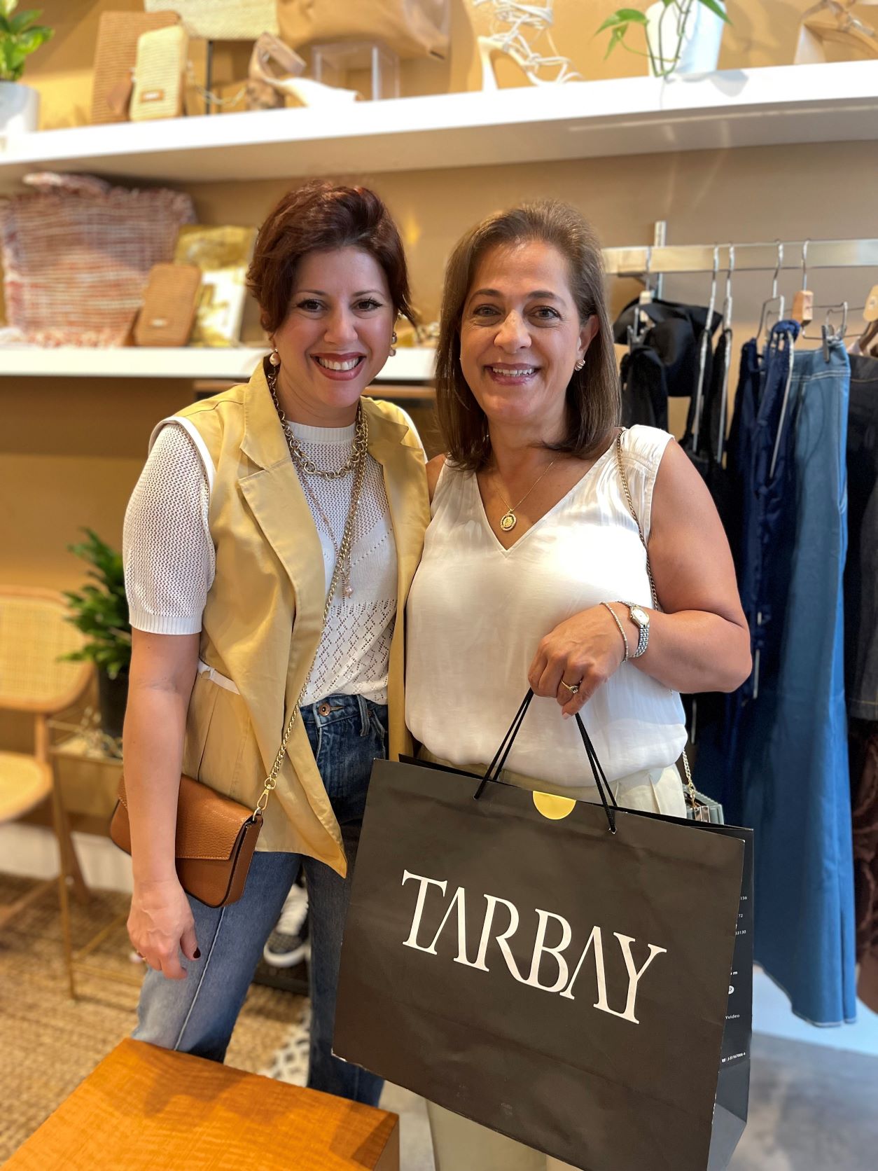 Caranta Maura by Tarbay enamora a Miami - Sitara Magazine