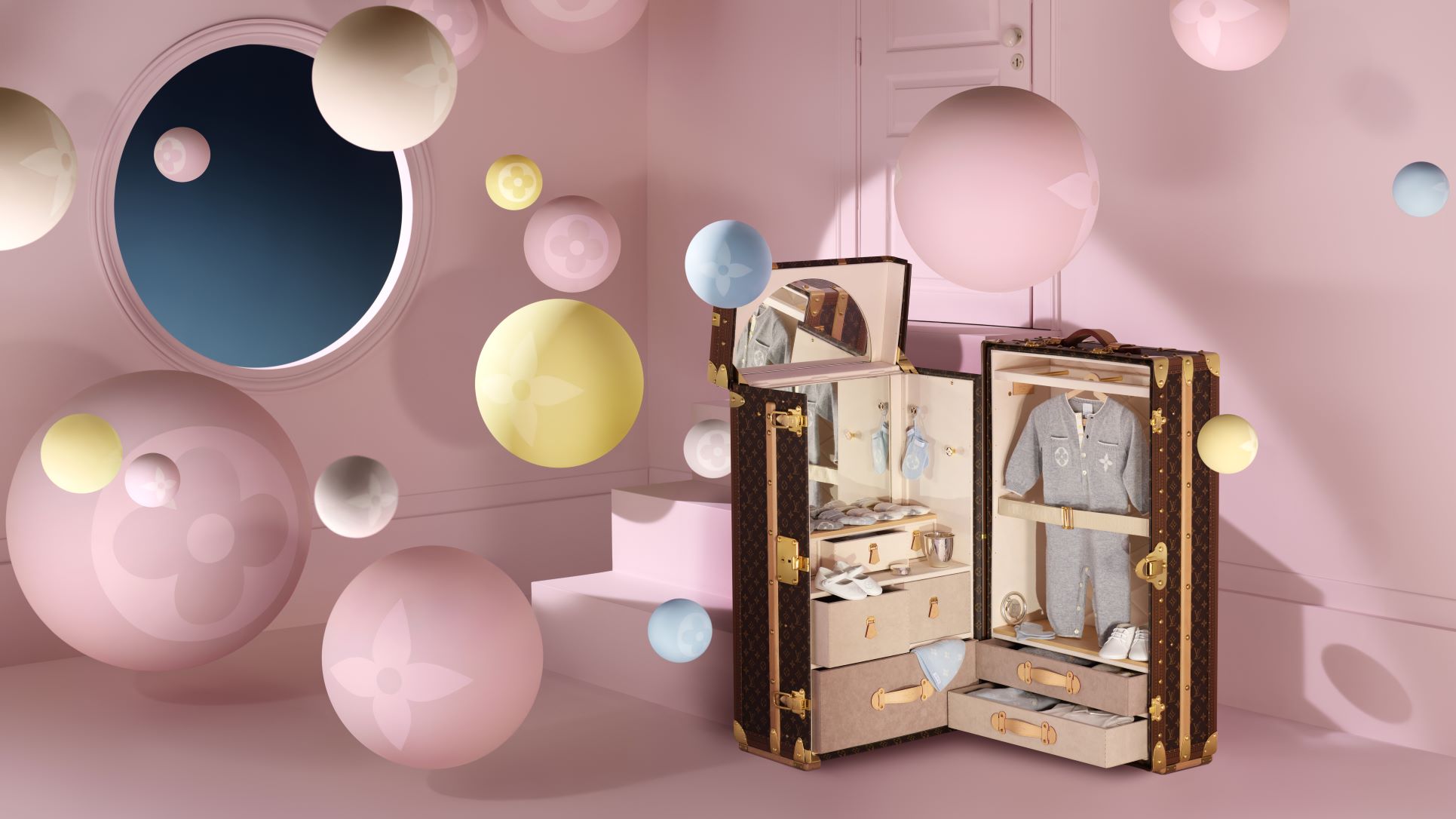 LOUIS VUITTON PRESENTA SU PRIMERA COLECCIÓN PARA BEBÉS - Sitara Magazine