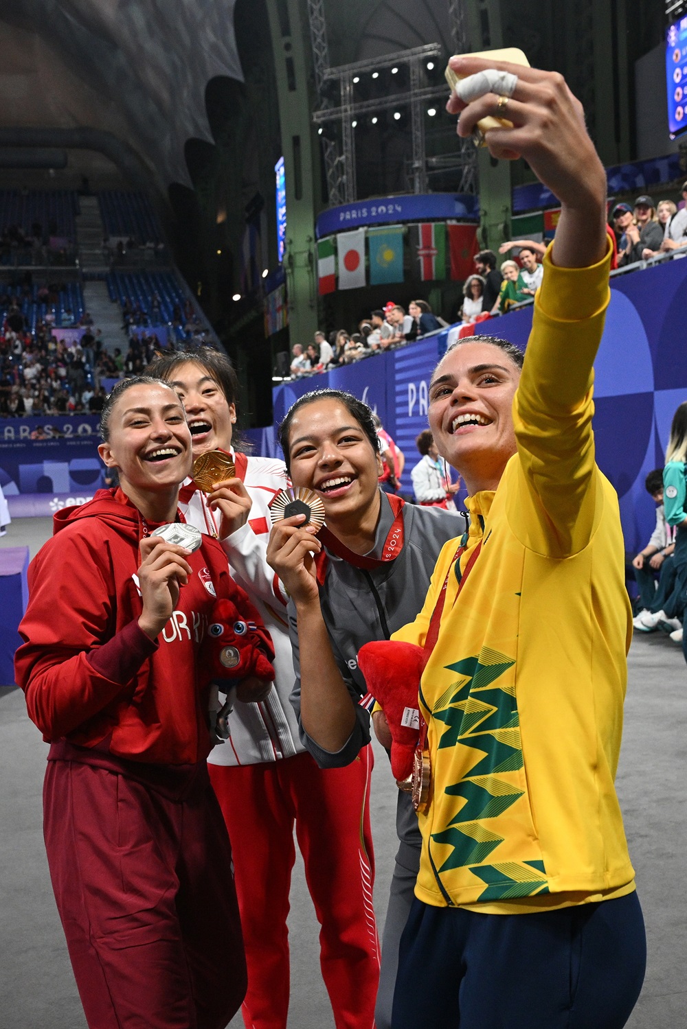 Atleta paralímpico venezolano lució su medalla de oro en selfies ...
